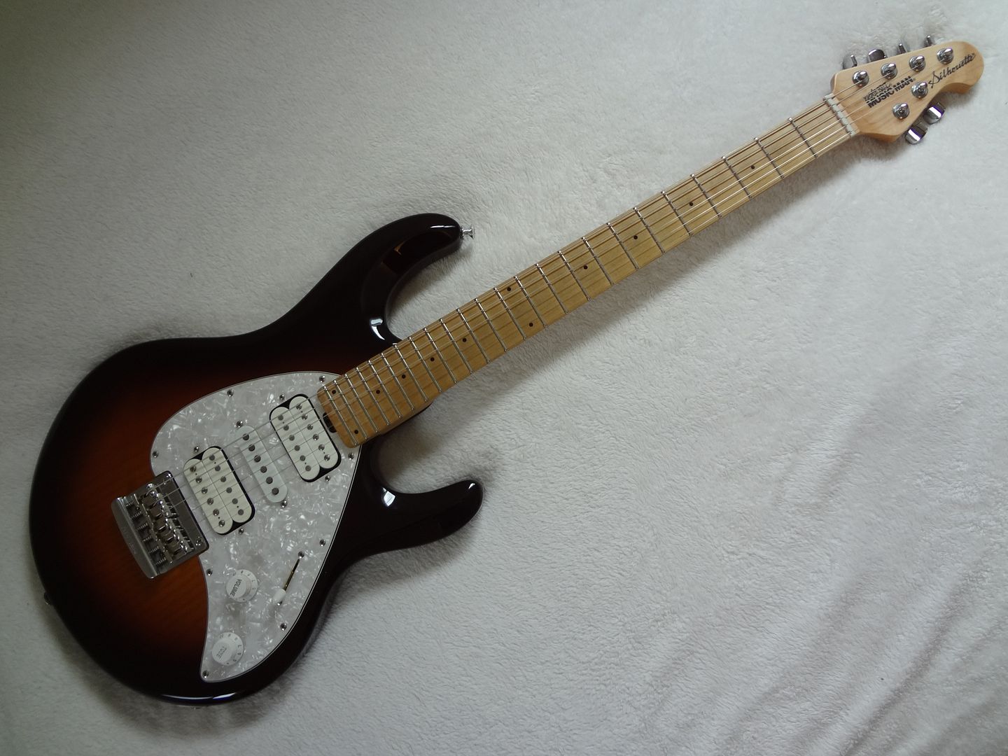 FT: EBMM Silhouette (hardtail, maple board) | Ibanez JEM Forum